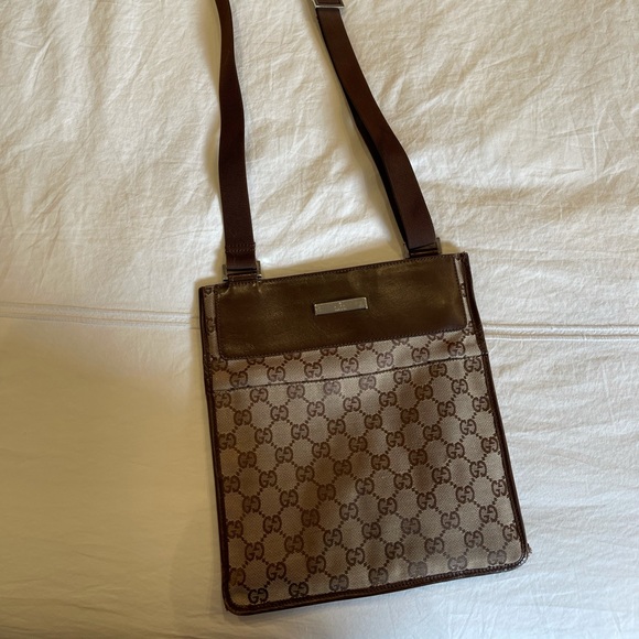 Bags | Vintage Gucci Crossbody Bag | Poshmark